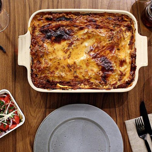 Opskrift på hjemmelavet klassisk lasagne med bechamelsovs
