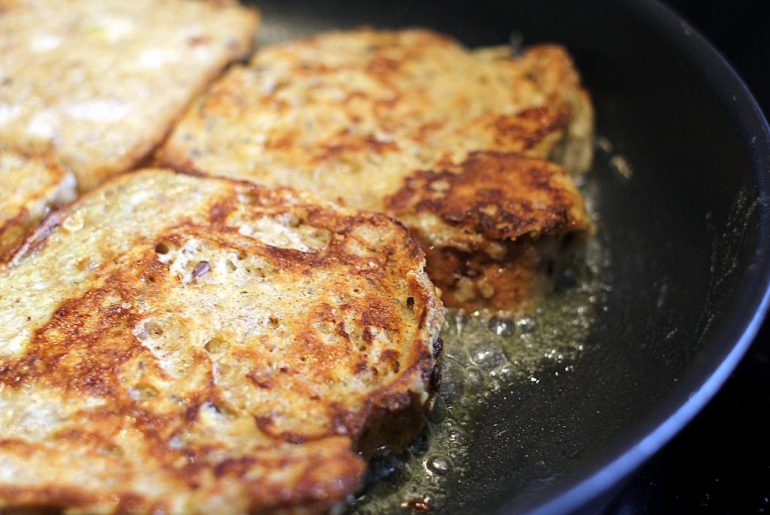 Opskrift på Arme Riddere/French Toast - syndig morgenmad i børnehøjde