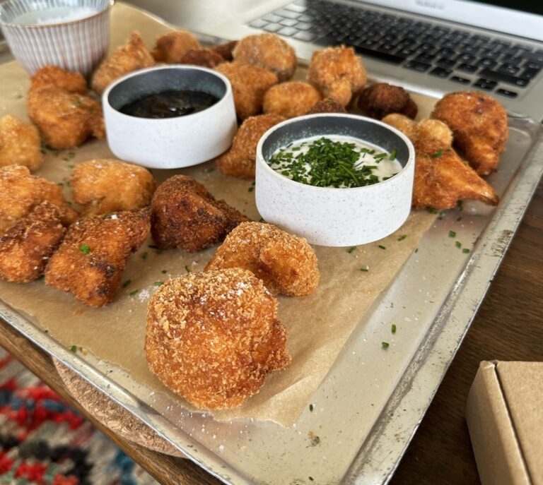 Opskrift på "Barbeque Buffalo Blomkålssnacks"