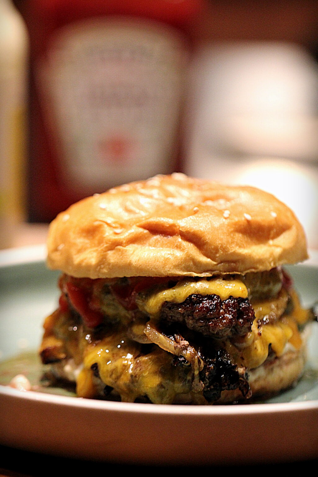 Opskrift: Sådan laver du burgeren fra filmen "The Menu"